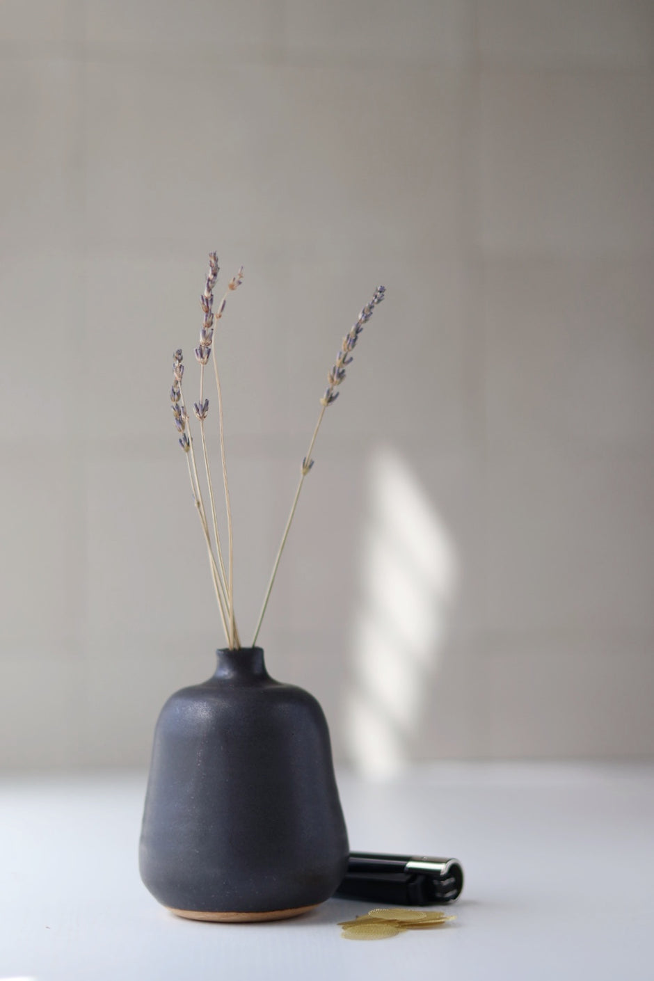 Ruse Bud Vase – Rebecca Graves Pottery